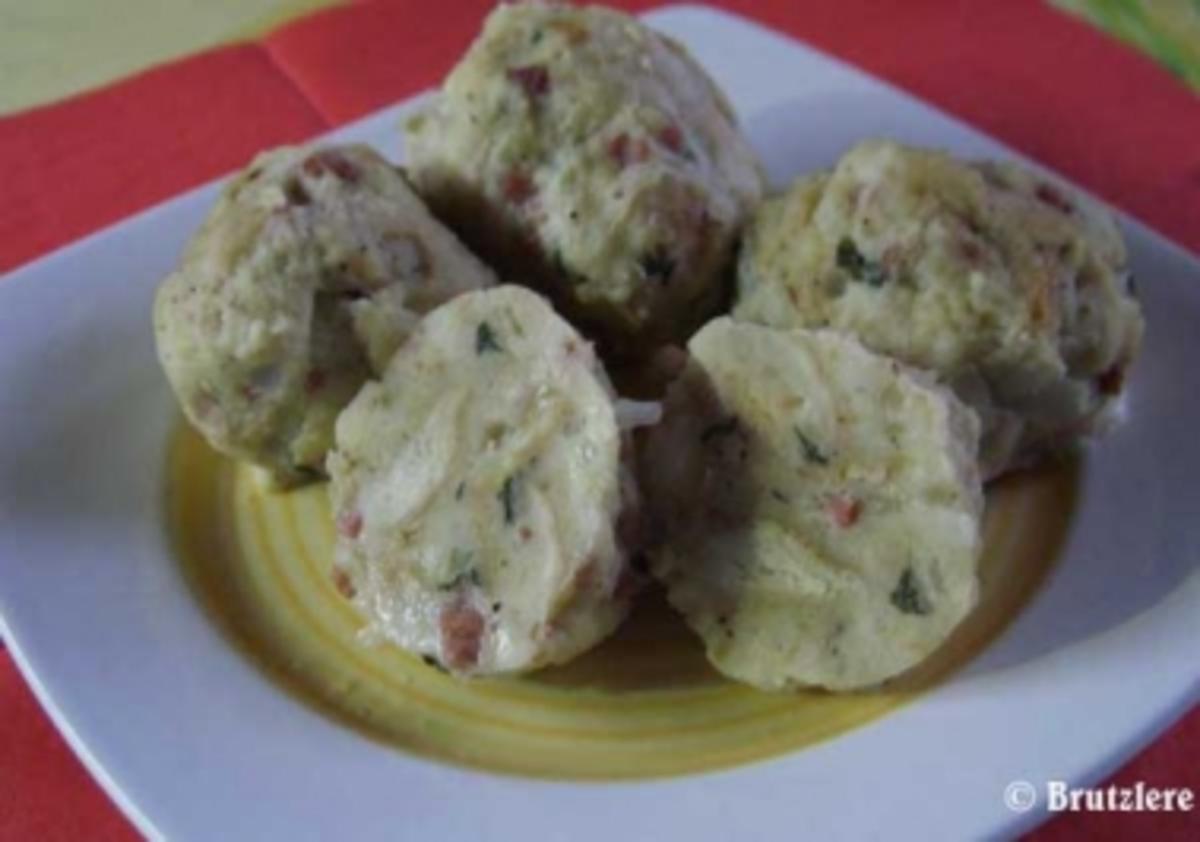 Semmelknödel-selbstgemacht - Rezept mit Bild - kochbar.de