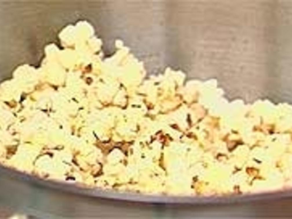 Zimt Popcorn - schnell & einfach - 770 kcal/100g