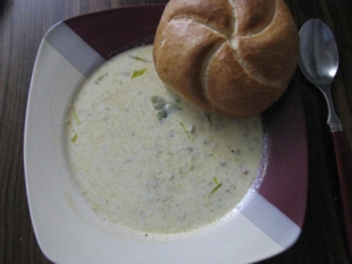 Käsesuppe - Rezept mit Bild - kochbar.de