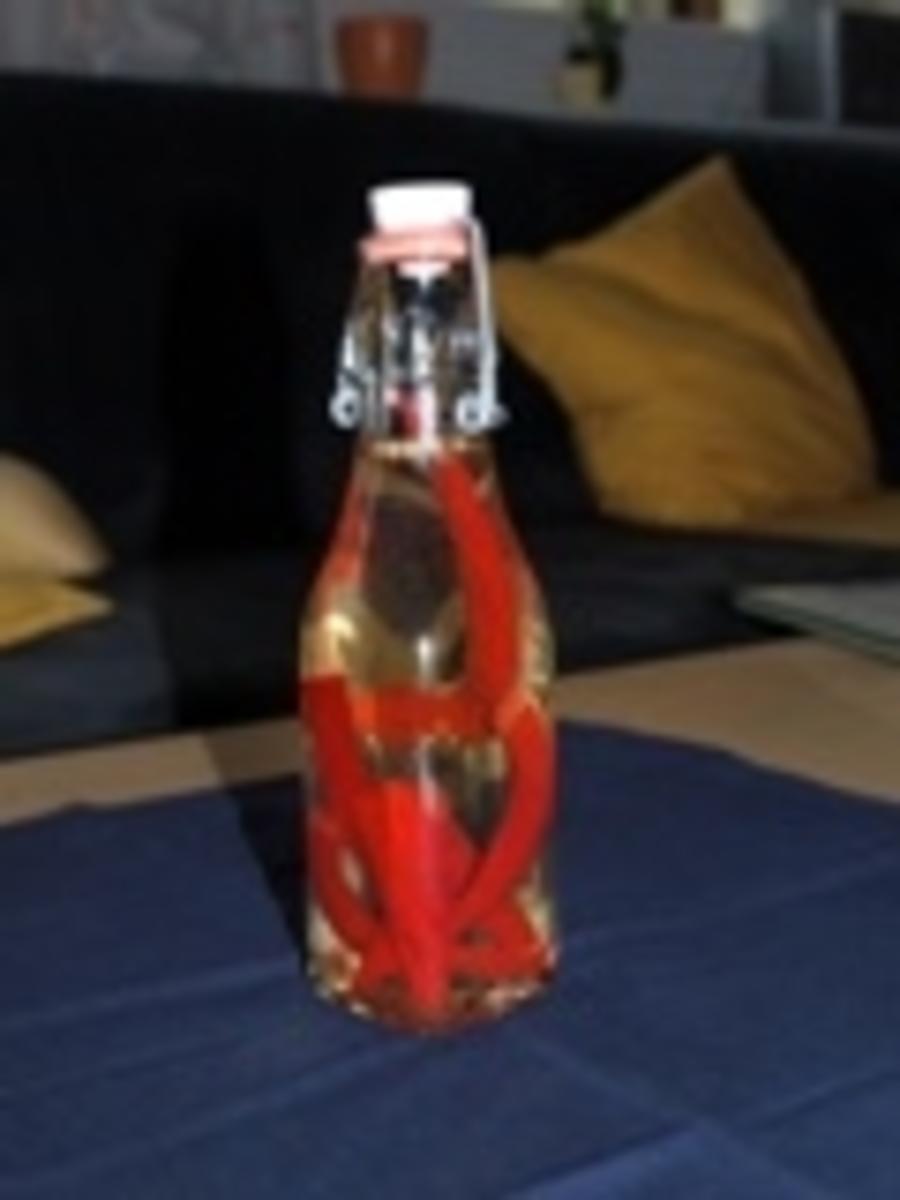 Pfefferoni-Öl - Rezept mit Bild - kochbar.de
