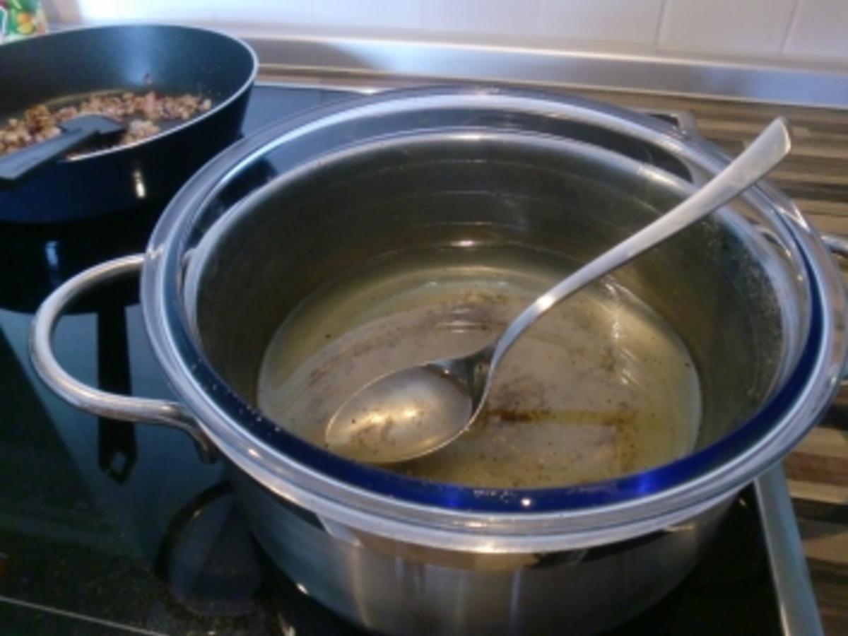 Mama Helga s warmer Speckkartoffelsalat - schnell & einfach - 174 kcal/100g