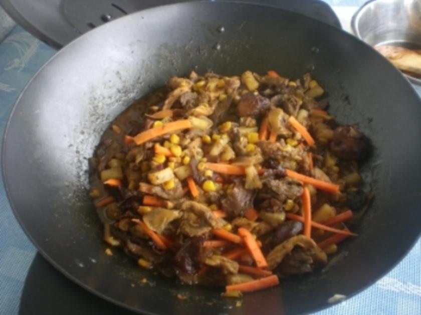 Wokgericht Thai mi Ananas und Curry - einfach - 81 kcal/100g