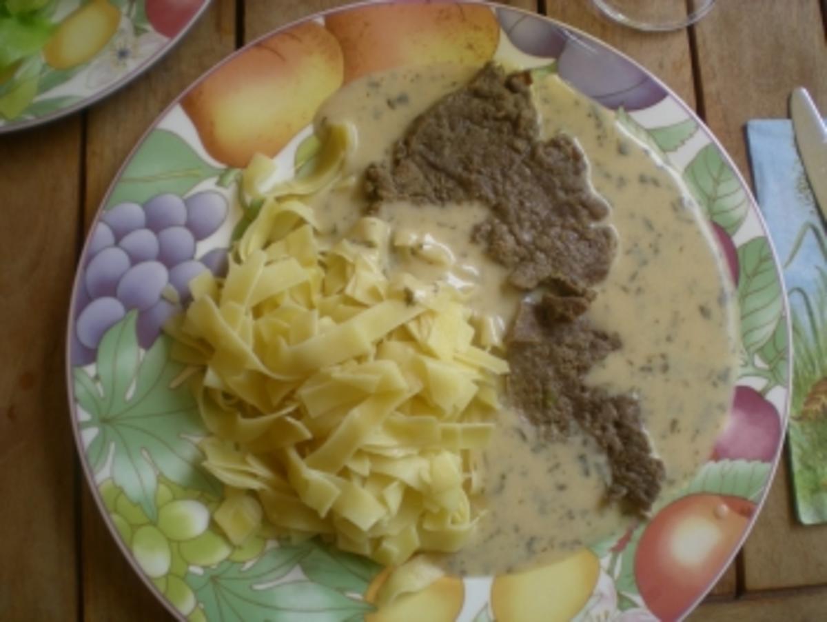 Beiried in Sauerrahm Sauce - Rezept mit Bild - kochbar.de