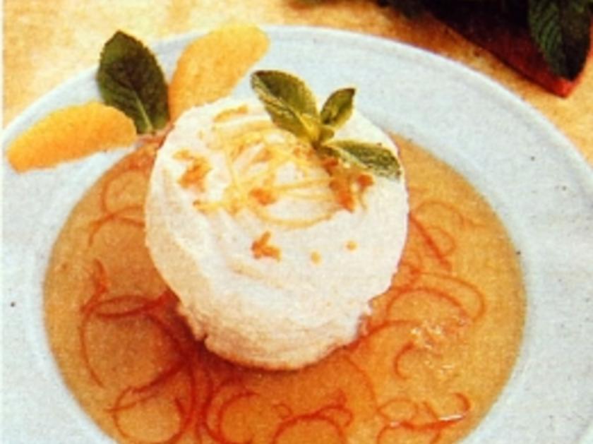 Frischkäse Dessert mit Orangensoße - einfach - 82 kcal/100g