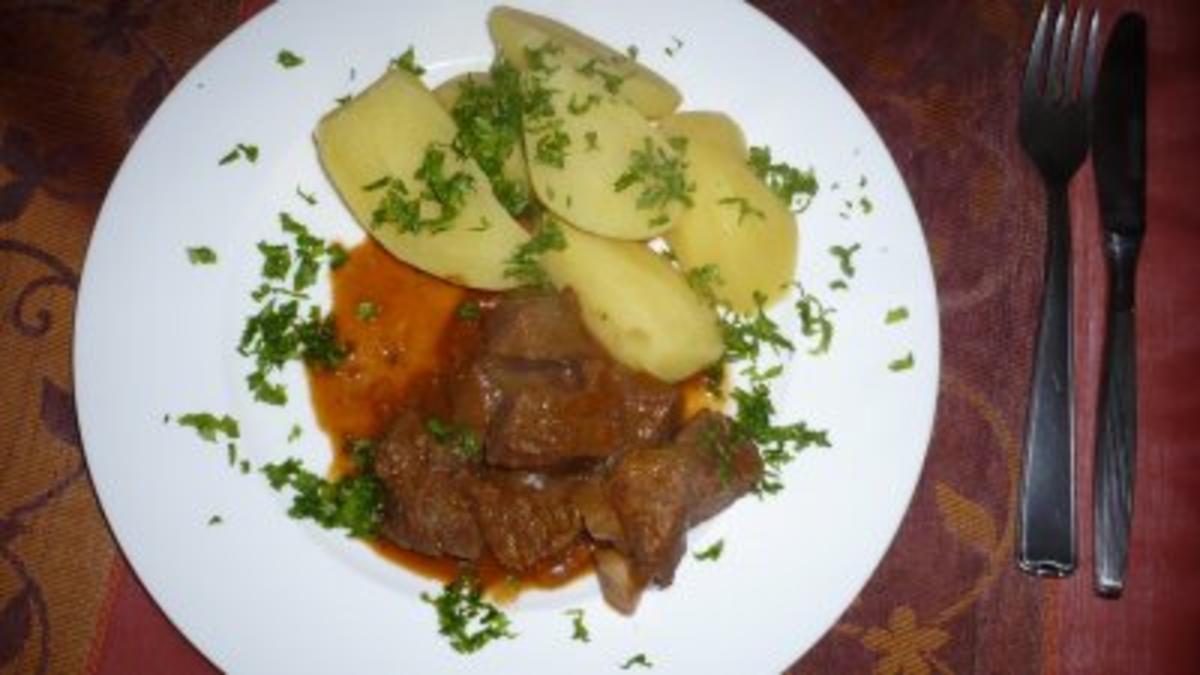 Rindsragout in Biersauce - Rezept mit Bild - kochbar.de