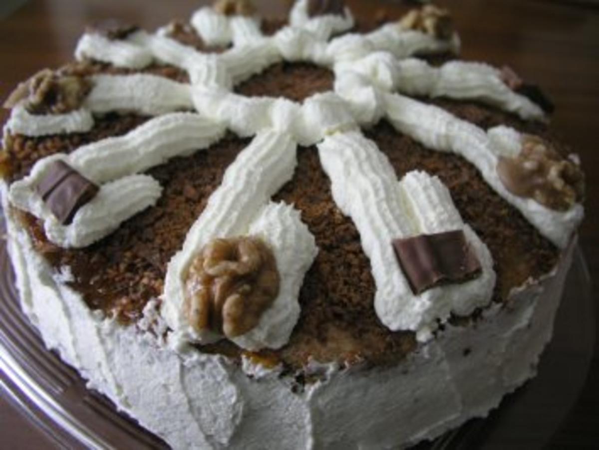Daim-Wallnuss-Torte - Rezept mit Bild - kochbar.de