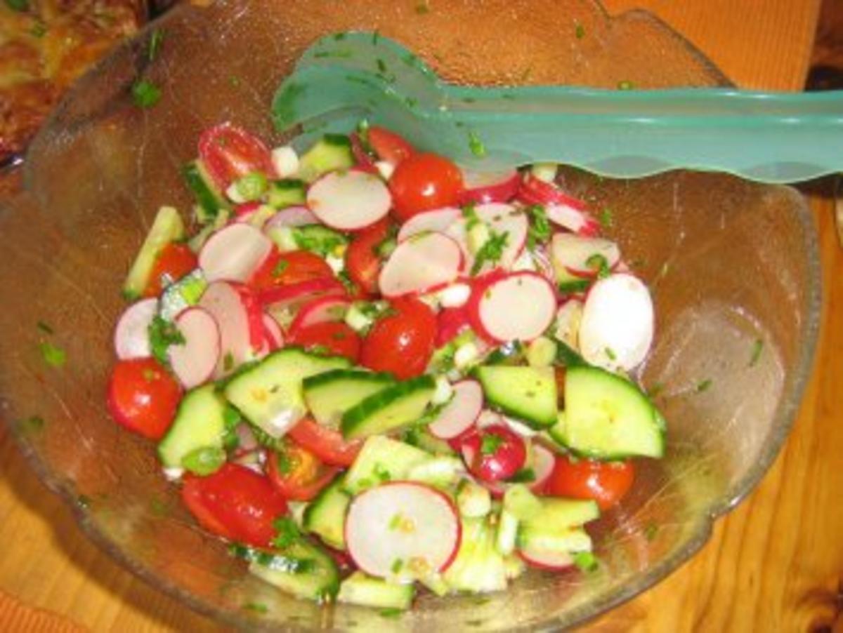 Salat rot-weiß-grün - Rezept mit Bild - kochbar.de