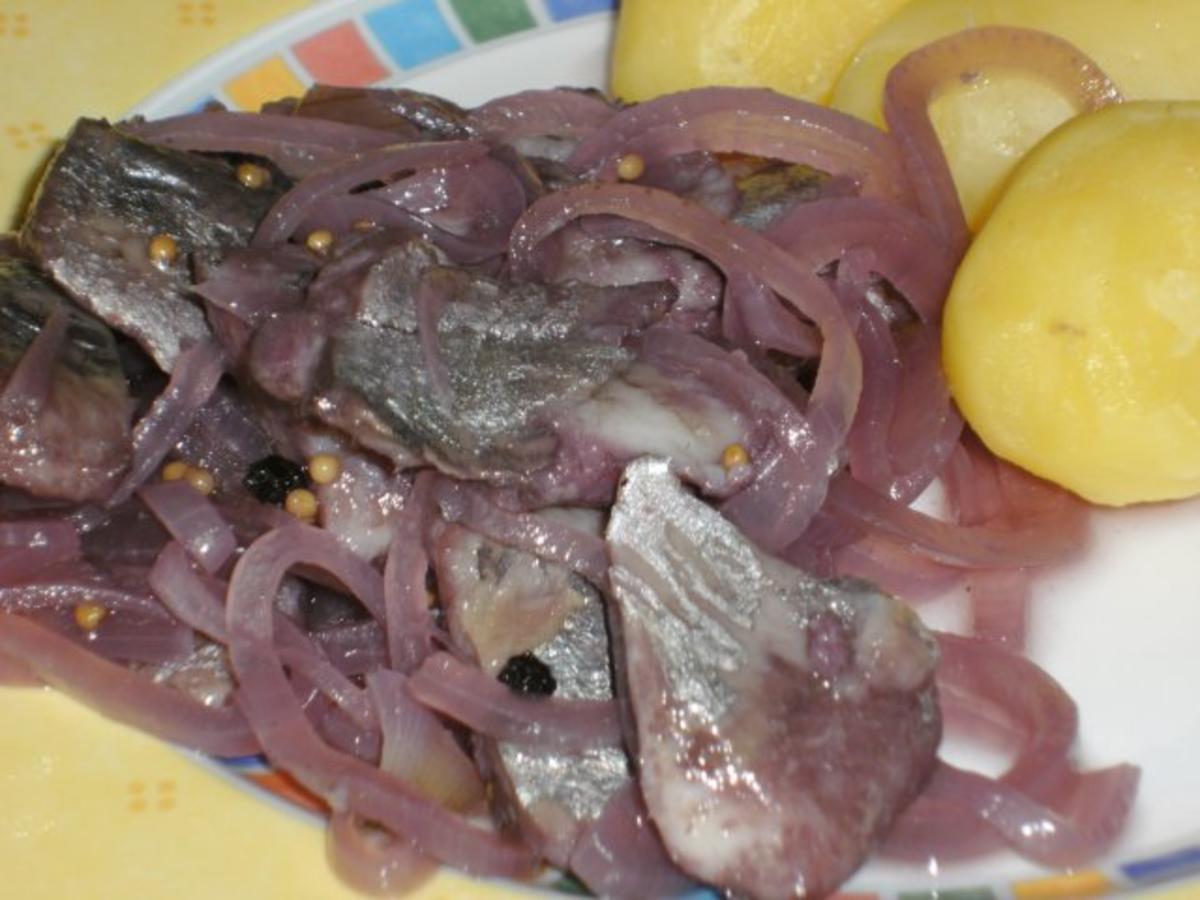 Rotwein-Hering - Rezept mit Bild - kochbar.de
