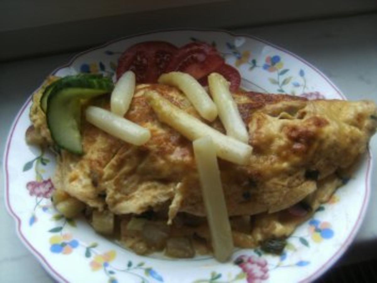 Omlett mit leckerem Gemüse - Rezept mit Bild - kochbar.de