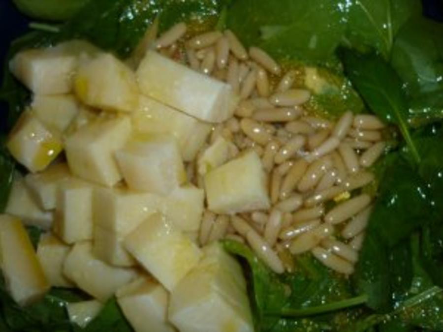 Babyspinat Pesto - einfach - 146 kcal/100g