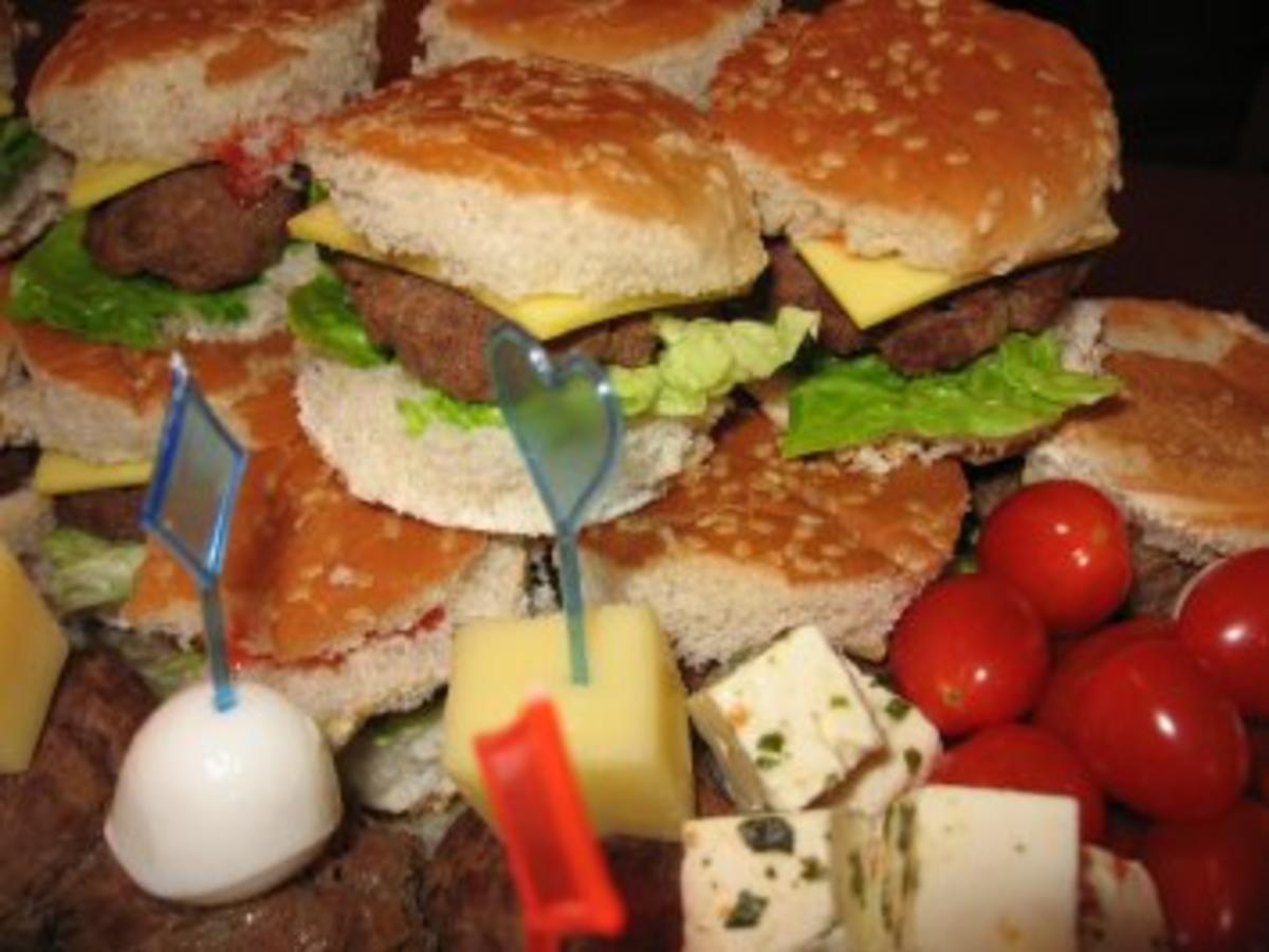 Mini- Party- Cheeseburger - einfach - von sTinsche