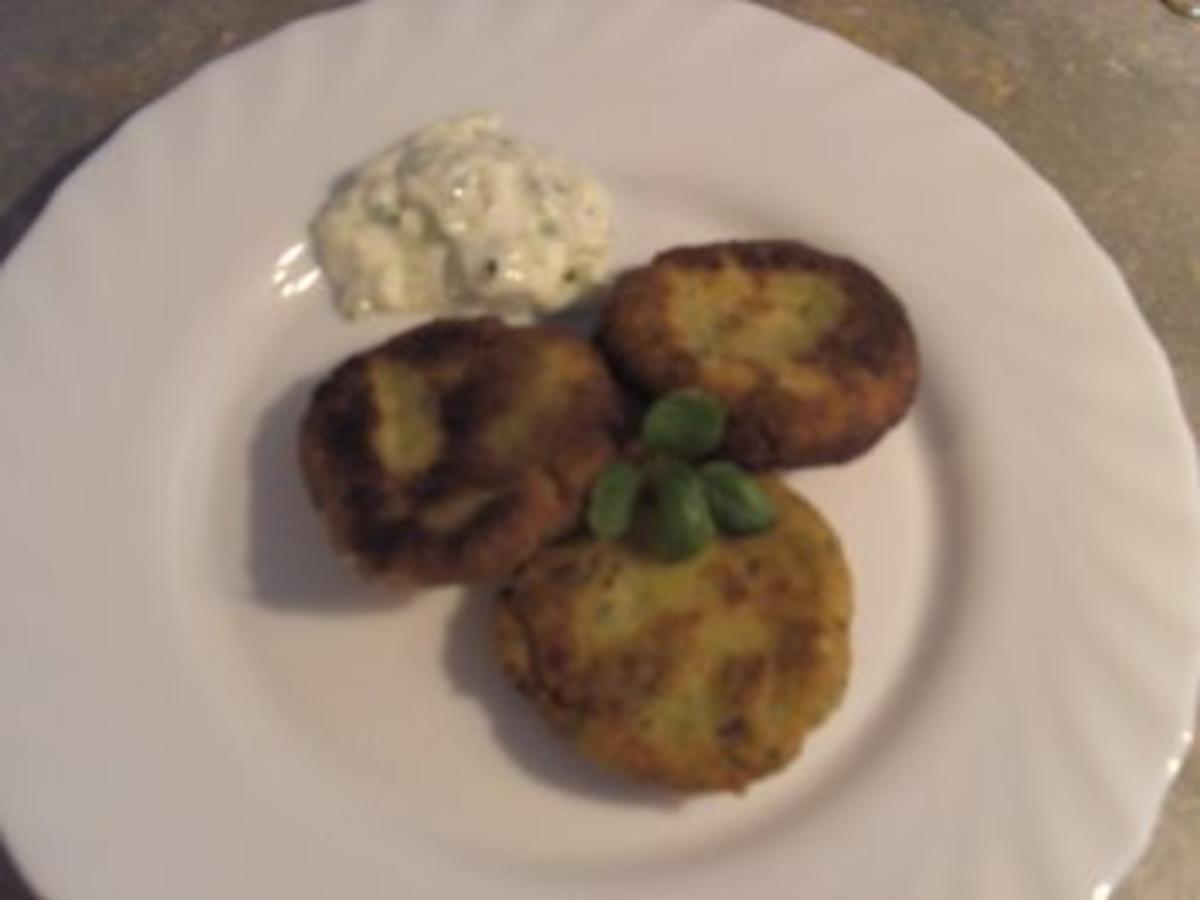 Zucchini Balls Kolokithakia Keftedes - einfach - von motte222