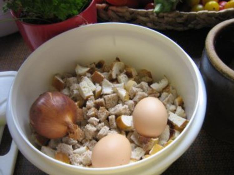 Semmel Brot Knödel - einfach - 167 kcal/100g