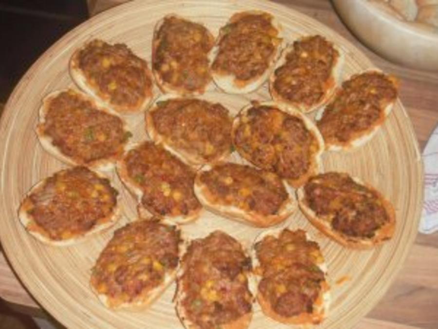 Partybrötchen mit Hack - schnell & einfach - 196 kcal/100g