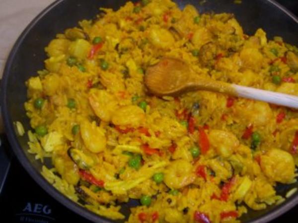 Paella - einfach - 113 kcal/100g