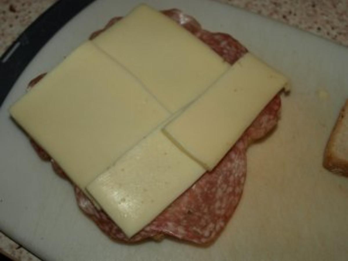 Raclette Toast - einfach - 351 kcal/100g