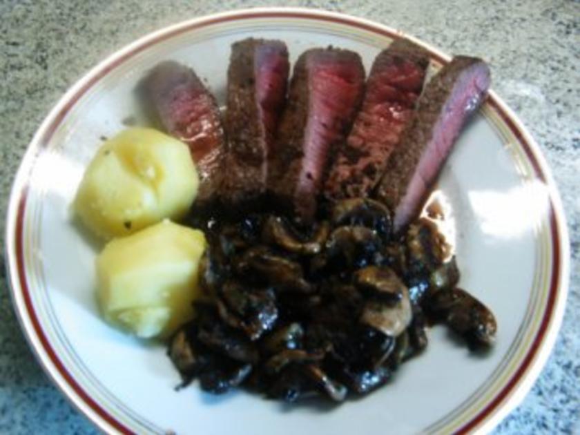 Rindersteak mit Rotweinsoße - schnell & einfach - von wastel