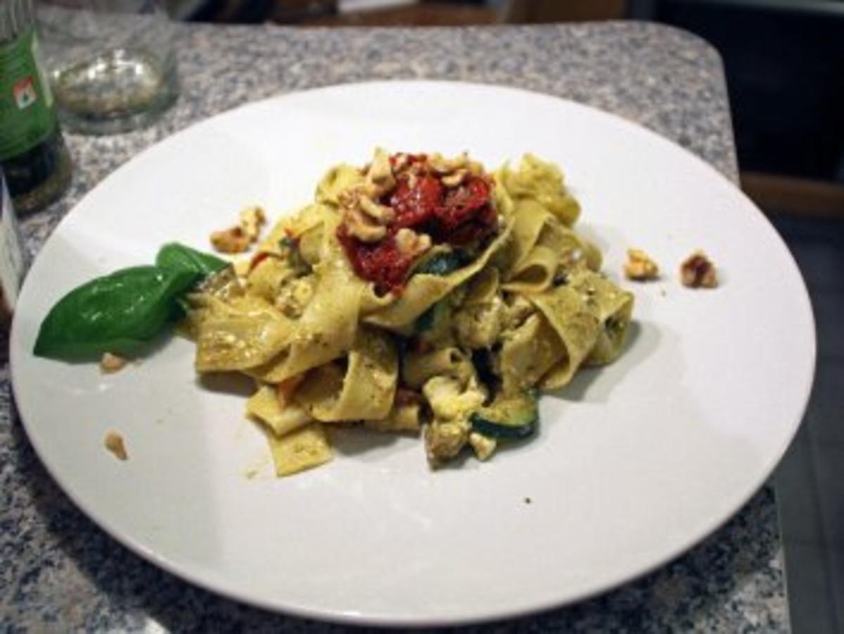 Kristallpasta (vegetarisch) - Rezept mit Bild - kochbar.de