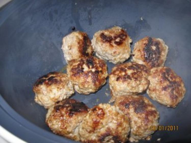 Glutenfreie Frikadellen - schnell & einfach - 216 kcal/100g