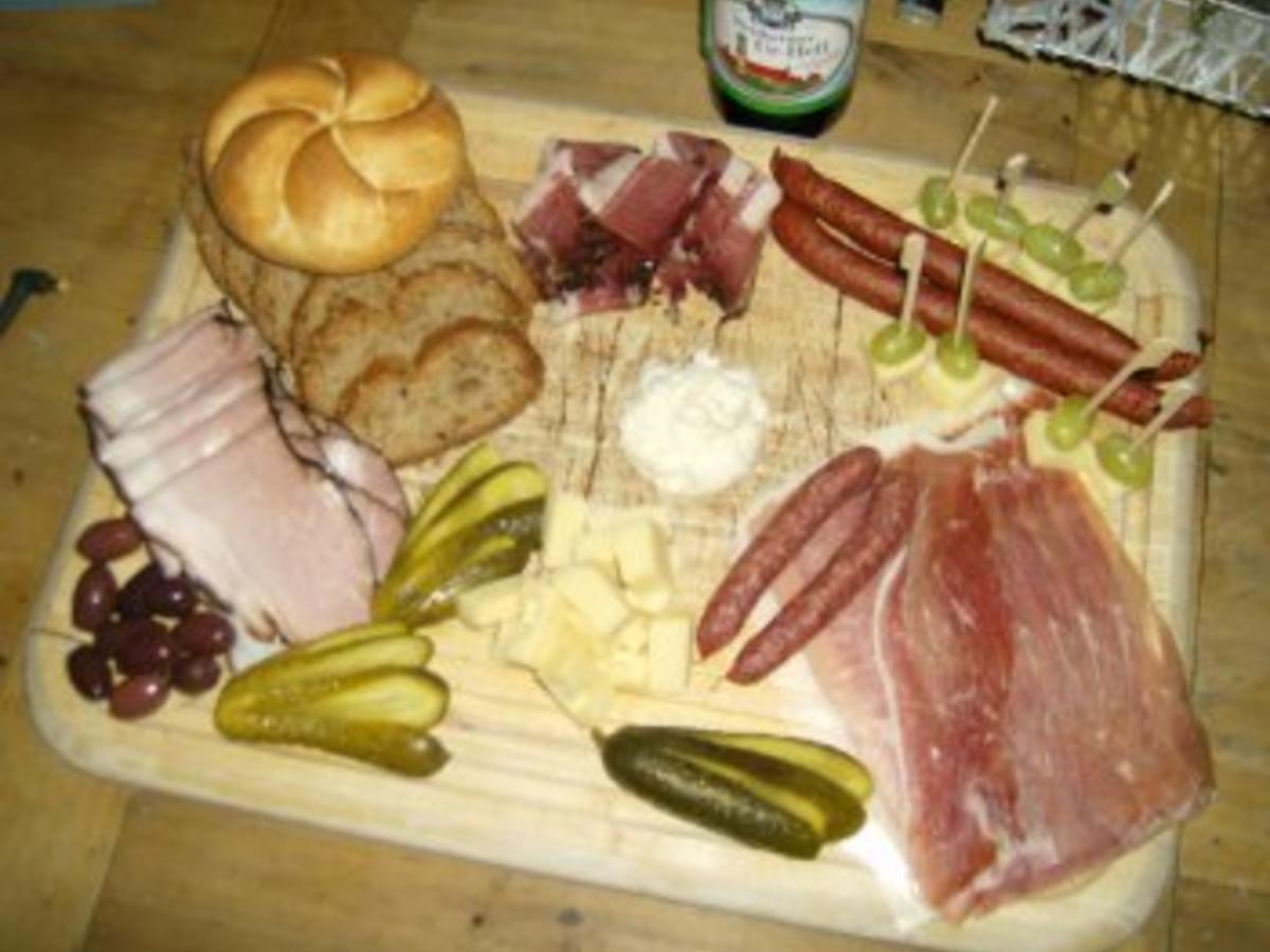 Bayrische Brotzeitplatte - schnell & einfach - von moniundpeter