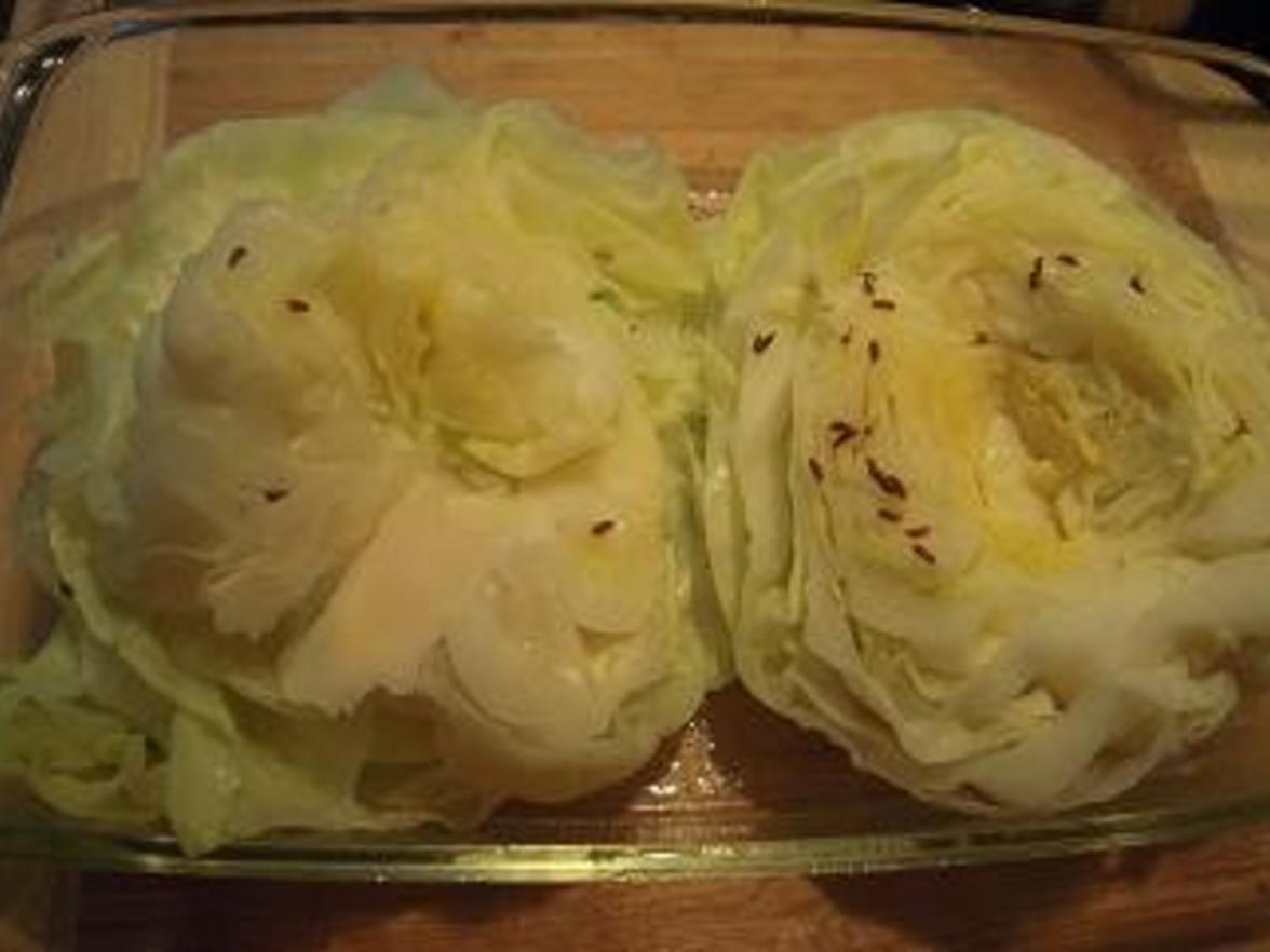 Spitzkohl, gefüllt und überbacken - einfach - von elke42