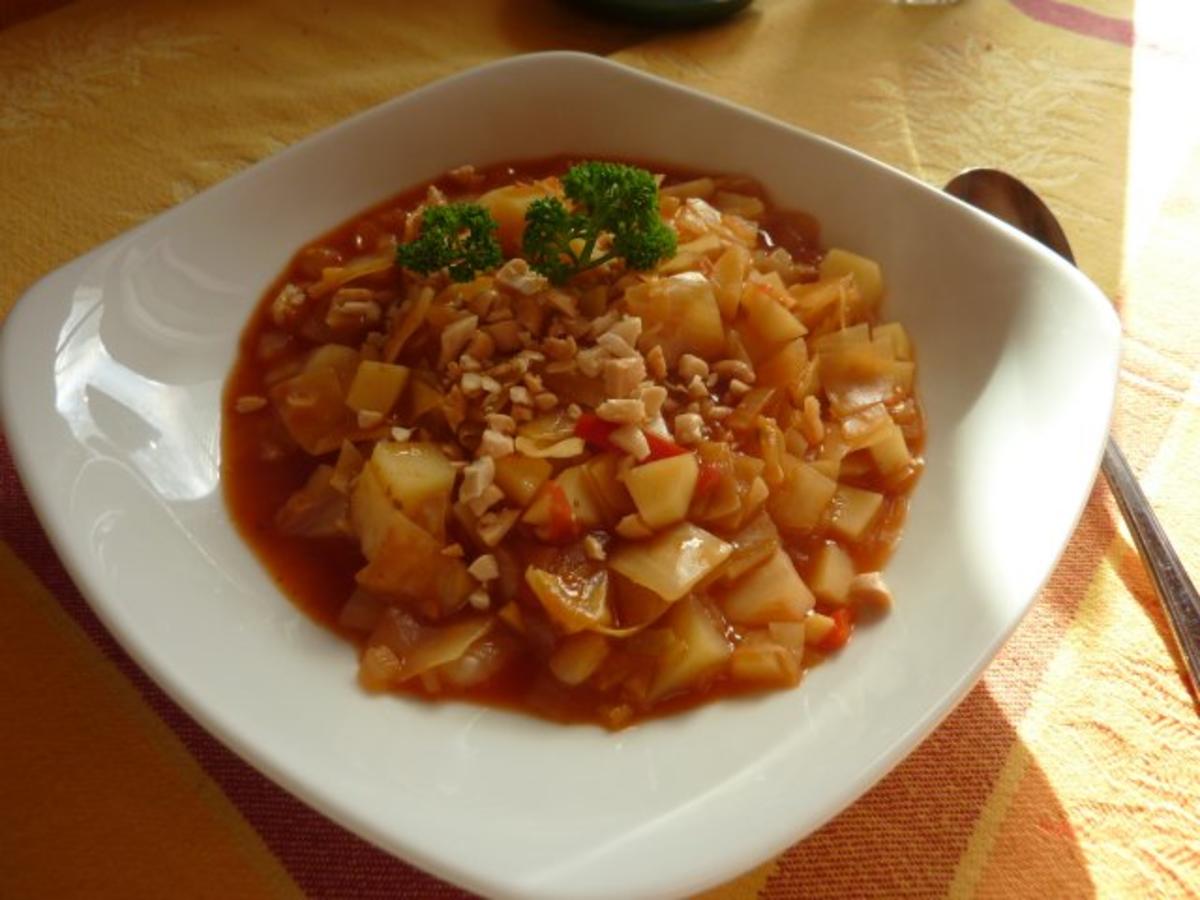 Scharfes Weißkohl Curry - einfach - von LauraJane27
