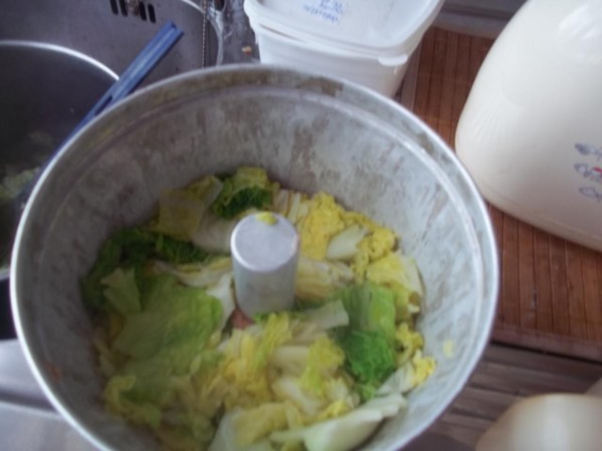 Gefüllter Kohlkopf - einfach - 297 kcal/100g