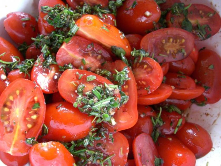 Selbstgemachte getrocknete Tomaten - einfach - 17 kcal/100g