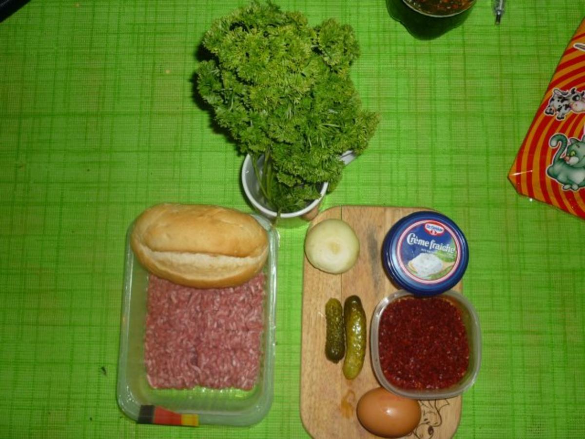 Saftiger Hackbraten - einfach - 129 kcal/100g