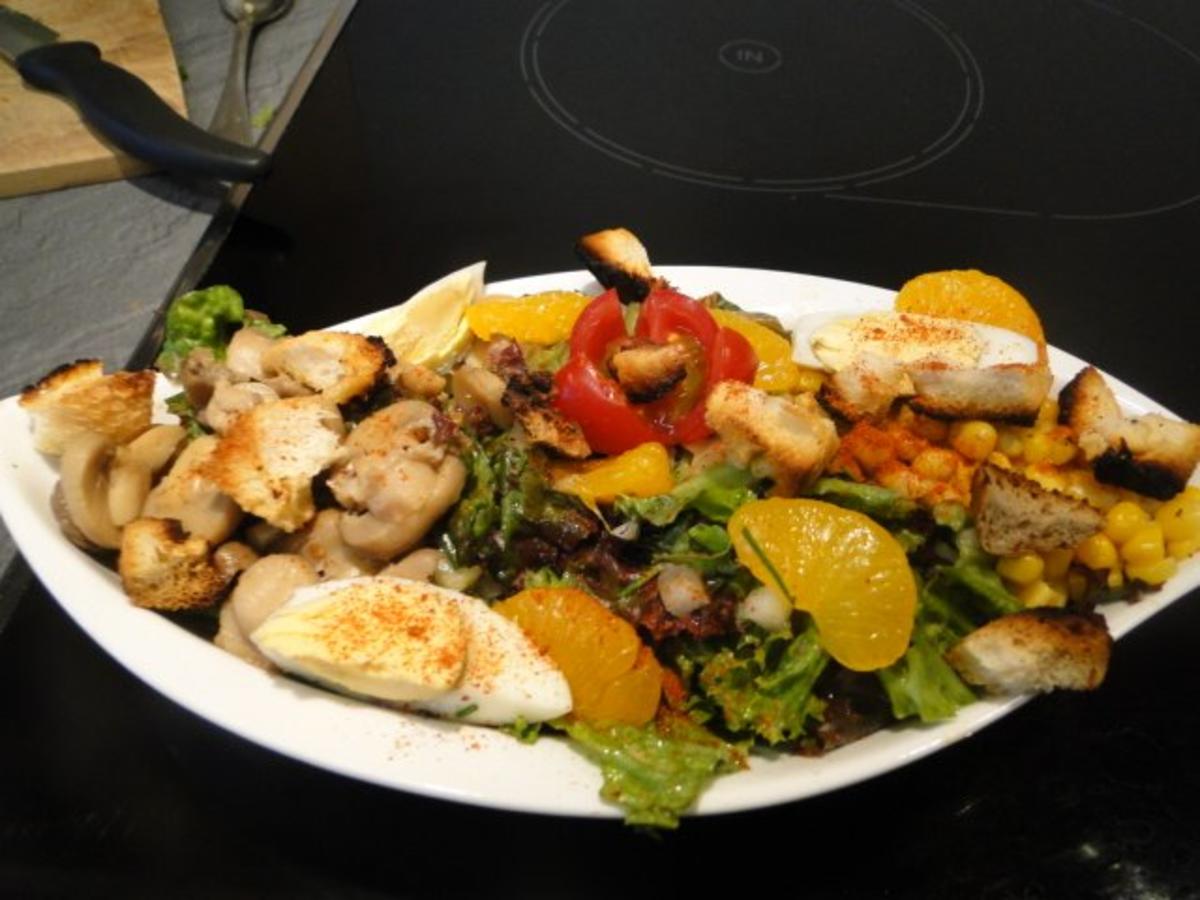 Erfrischende Salat mit Lollo Bianco und Rosso Marke Eigenbau und ...