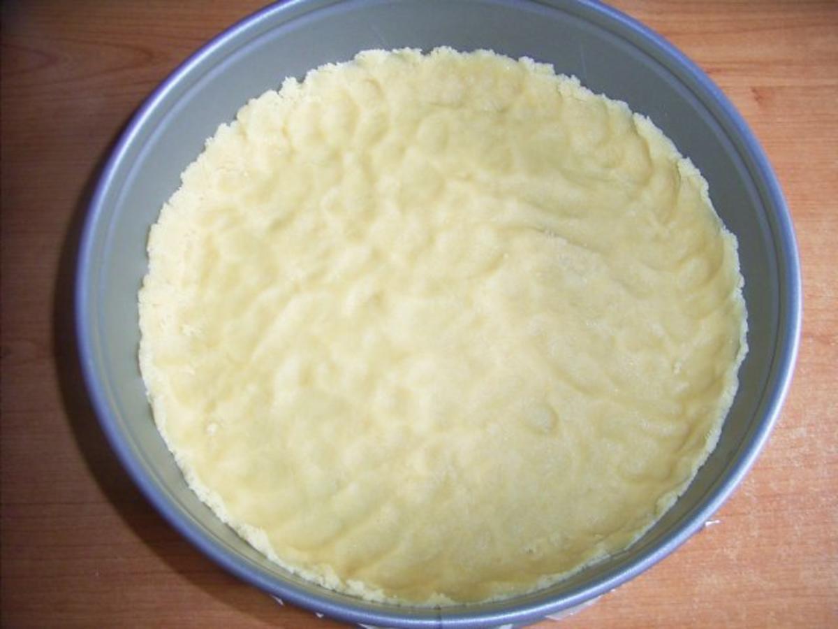 Apfelmus -Kuchen - schnell & einfach - 338 kcal/100g