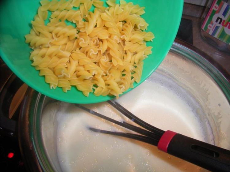 Schwiegermutti s Puddingsuppe - einfach - 51 kcal/100g