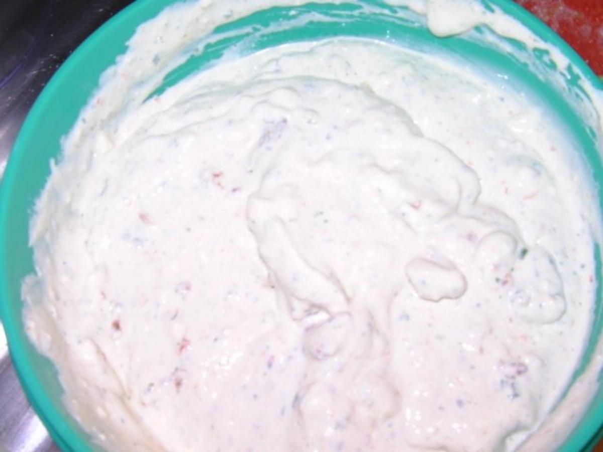 Frischkäsecreme Tomate Basilikum - einfach - 109 kcal/100g