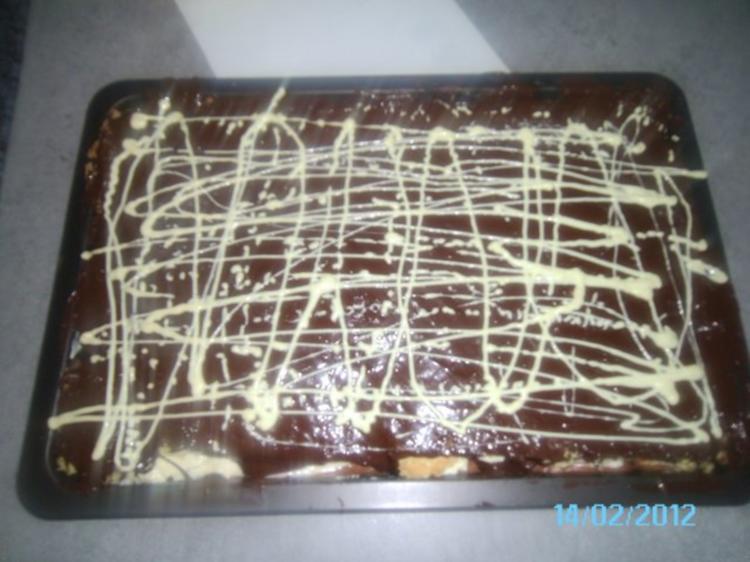 Schoko Mousse Schnitten - 317 kcal/100g