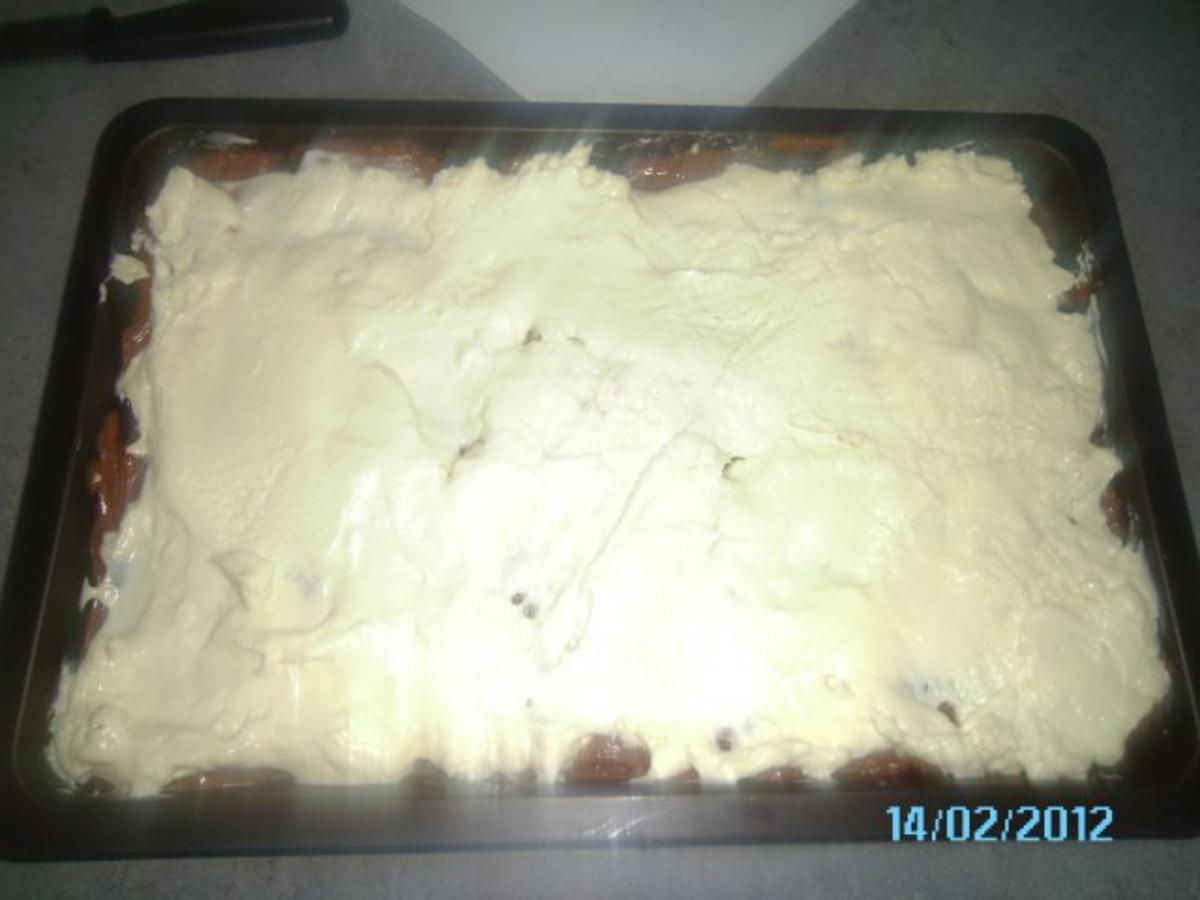 Schoko Mousse Schnitten - 317 kcal/100g