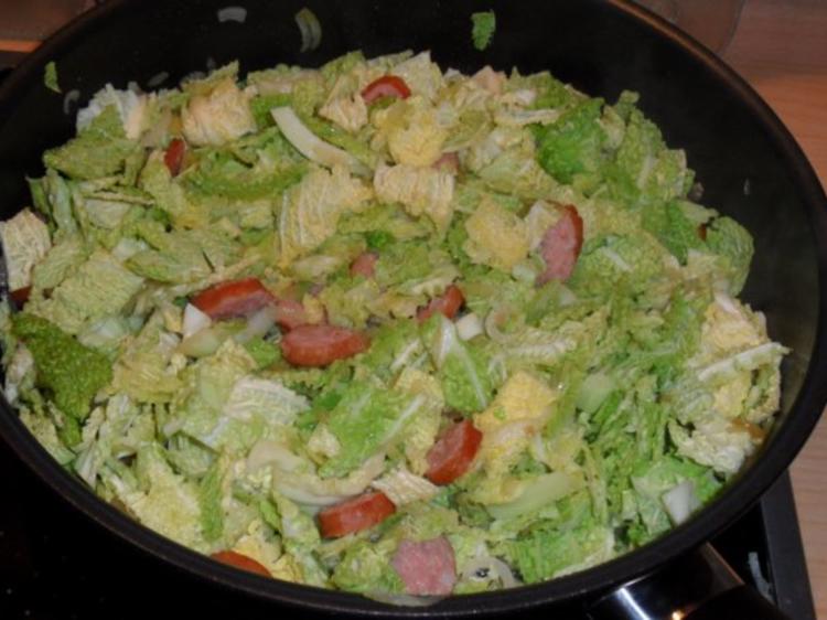 Wirsing aus der Pfanne - einfach - von Paprilotte