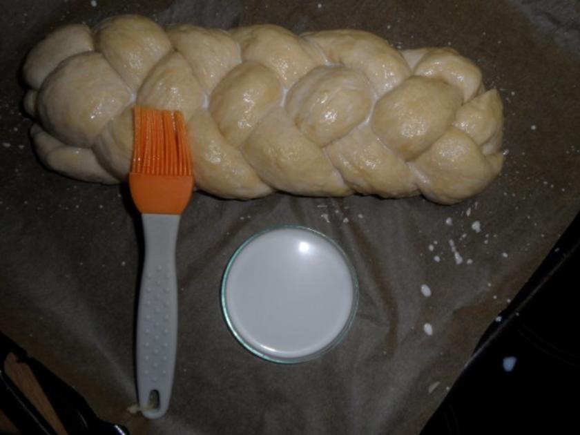 Hefezopf - einfach - 274 kcal/100g