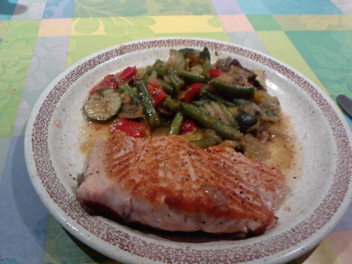 Laxer Lachs - Rezept mit Bild - kochbar.de