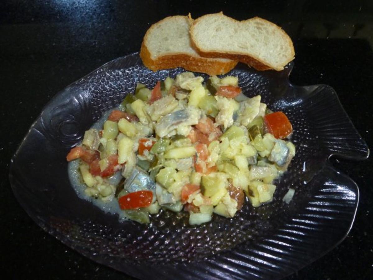 Fisch: Sommerlicher MATJES SALAT - schnell & einfach - von Brausewind