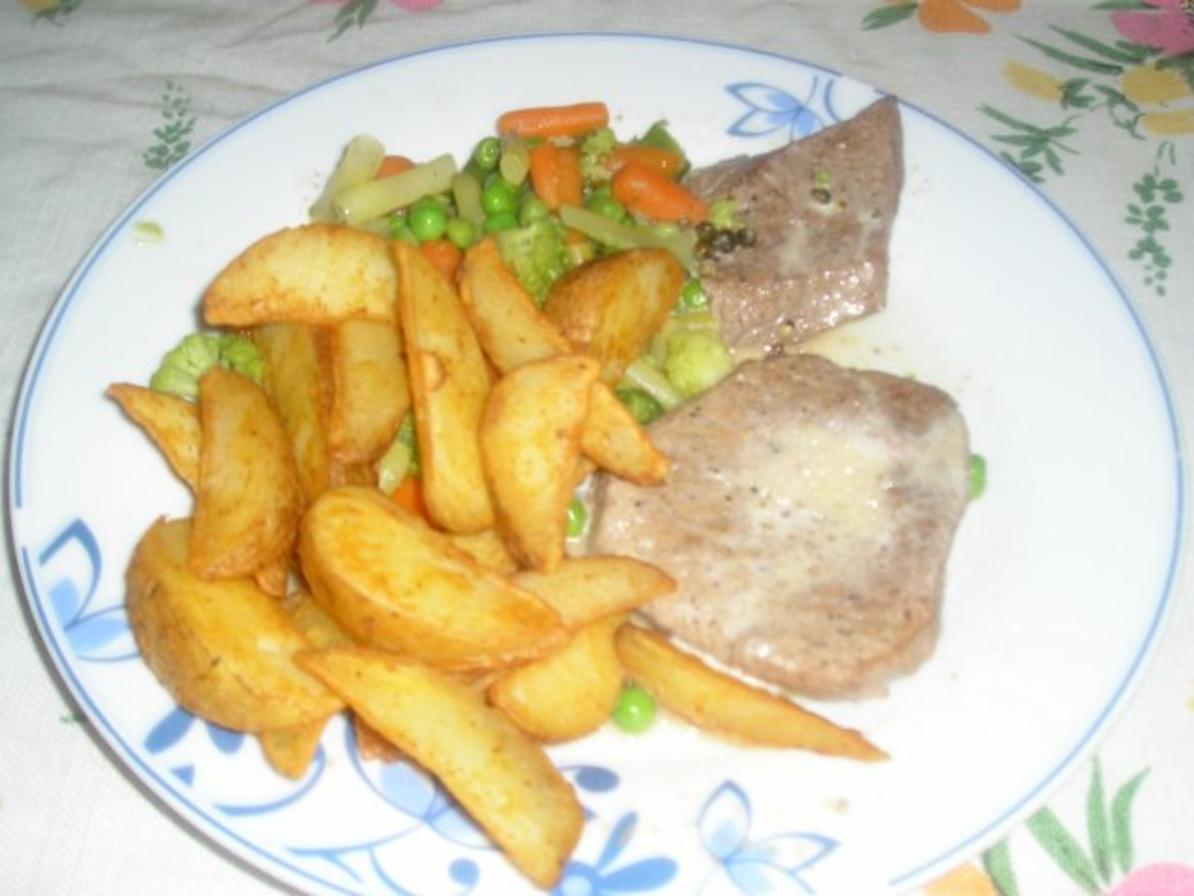 Minutensteaks mit Pfeffersauce und Western Wedges - schnell & einfach ...