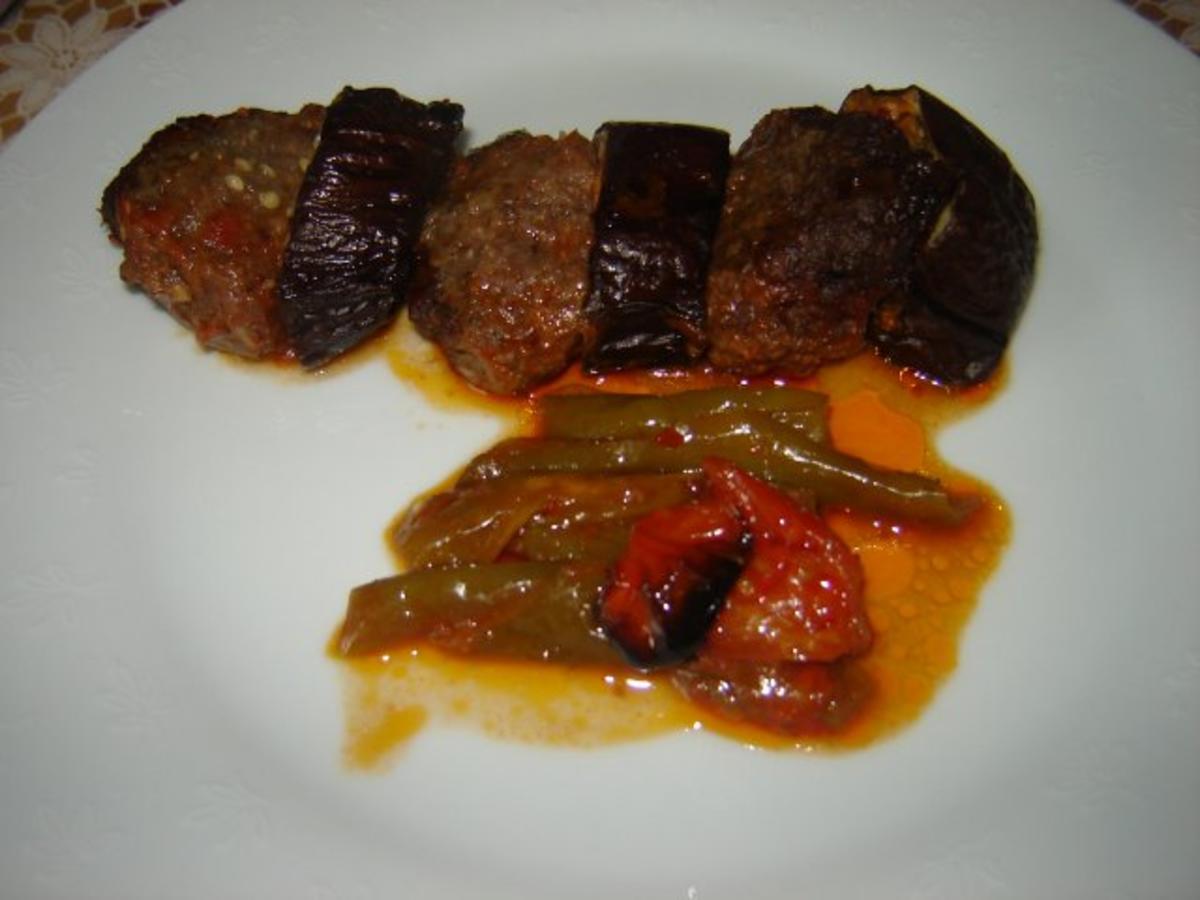 Auberginen Kebap - Patlican Kebapi - Rezept - kochbar.de