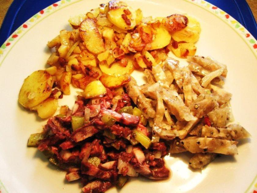 Wurstsalat aus rotem Preßsack - Rezept