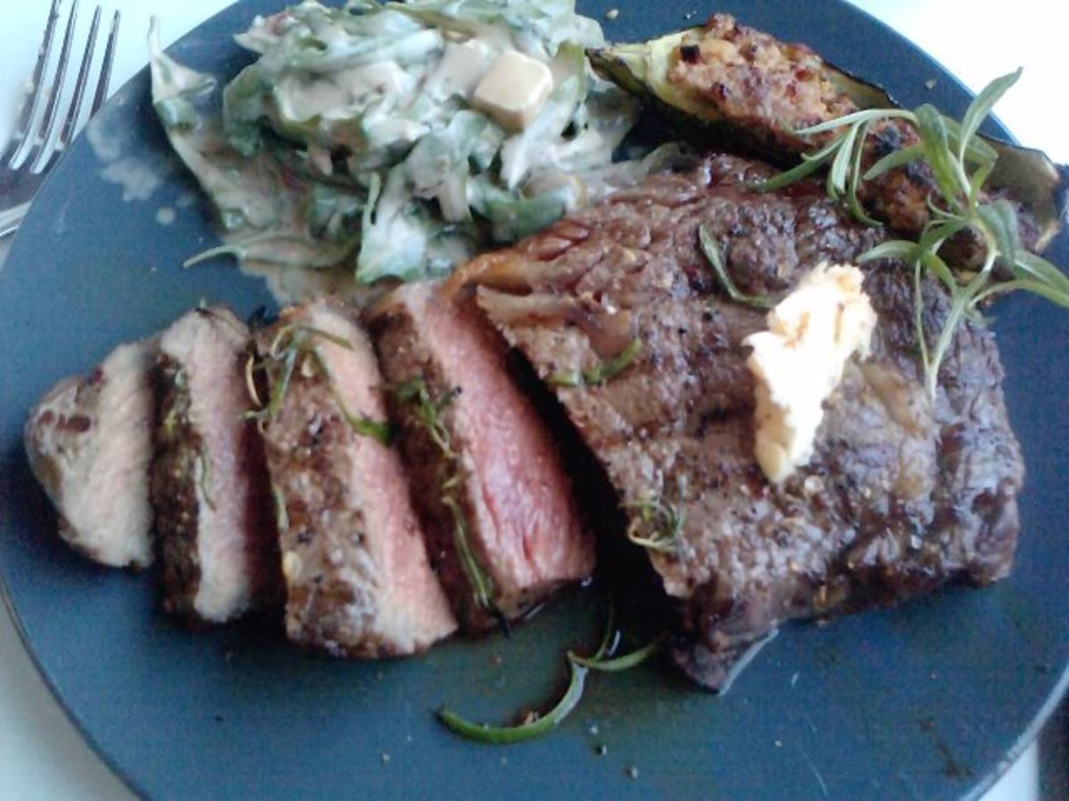 Entrecôte grillée à la perfection Entrecote perfekt gegrillt - schnell ...