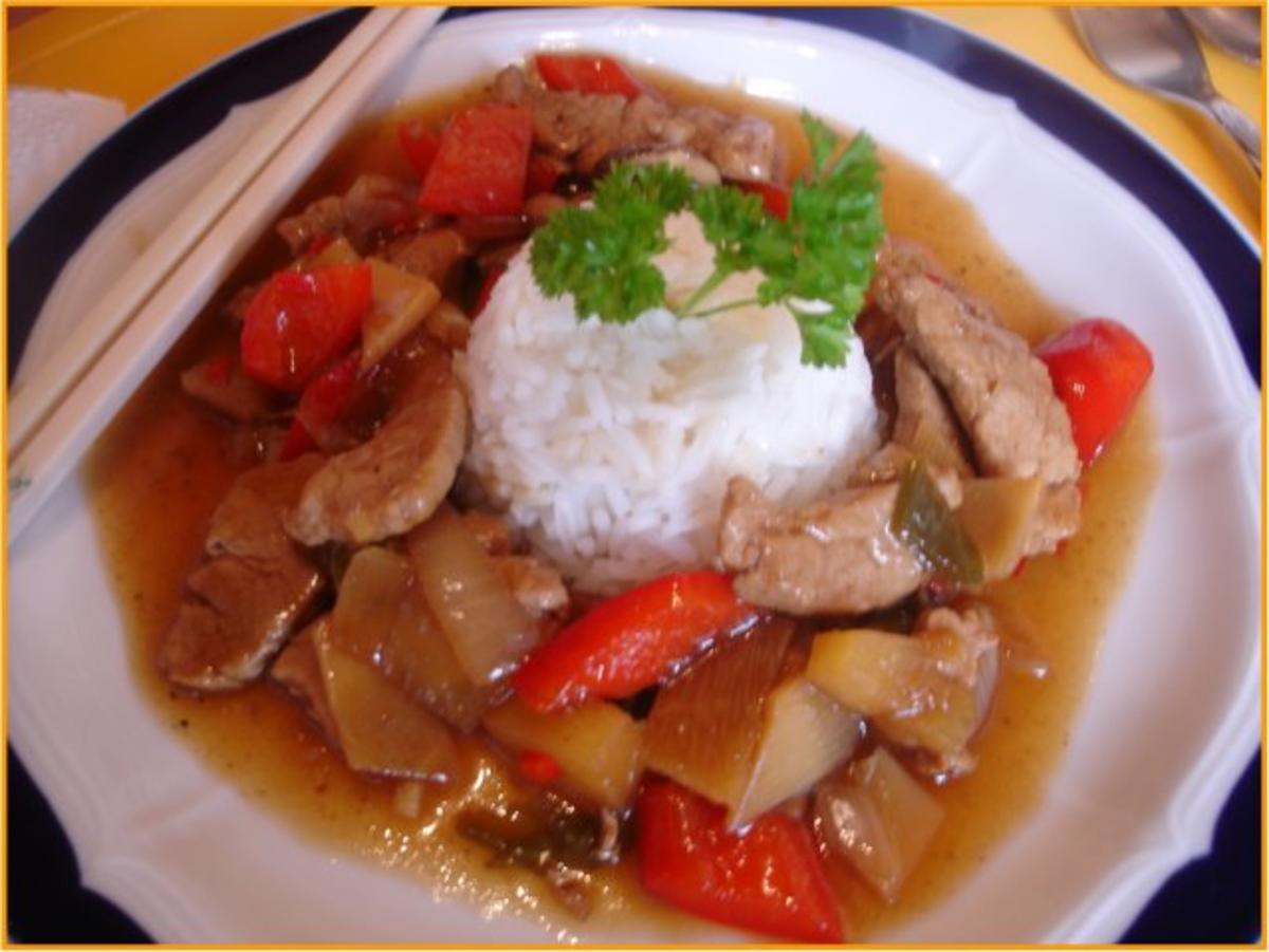 Schweinefilet im Wok mit Reis und Salat - Rezept - kochbar.de