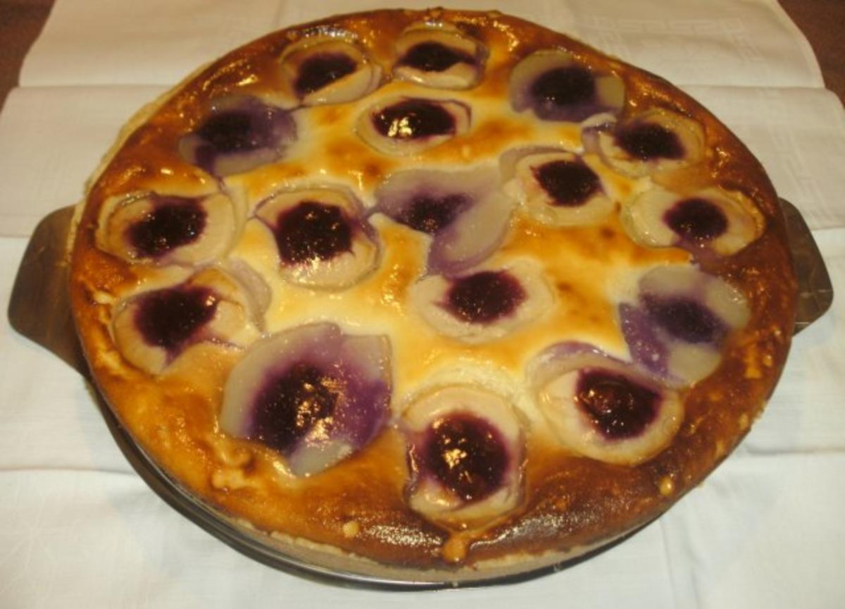 Käsekuchen mit Apfel - Birne und Preiselbeeren - Rezept - kochbar.de