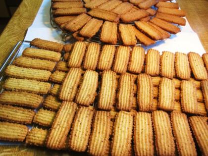 Plätzchen aus dem Fleischwolf - schnell & einfach - von mimi