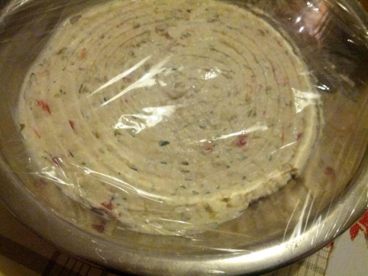 Mediterraner Brotaufstrich - schnell & einfach - 184 kcal/100g