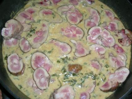 Kalbsnieren in Senfsauce an Rösti und Feldsalat - einfach - von rowiwo