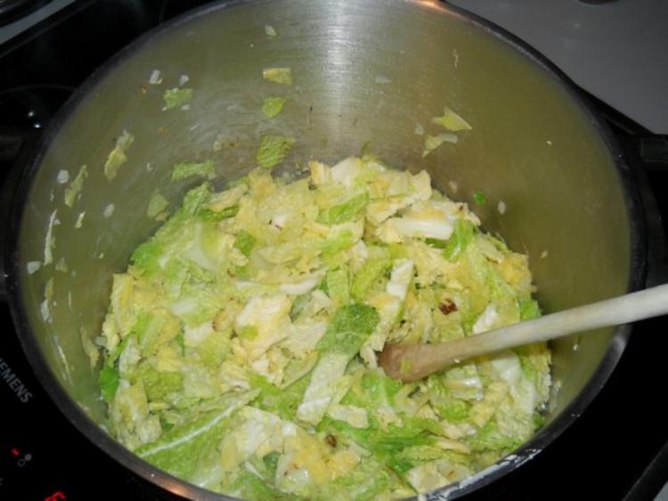 Wirsingkohlsuppe - einfach - 128 kcal/100g