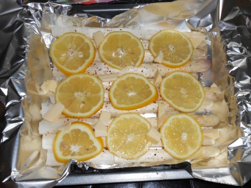 Spargel aus dem Ofen mit geräucherter Lachsforelle - einfach - 172 kcal ...